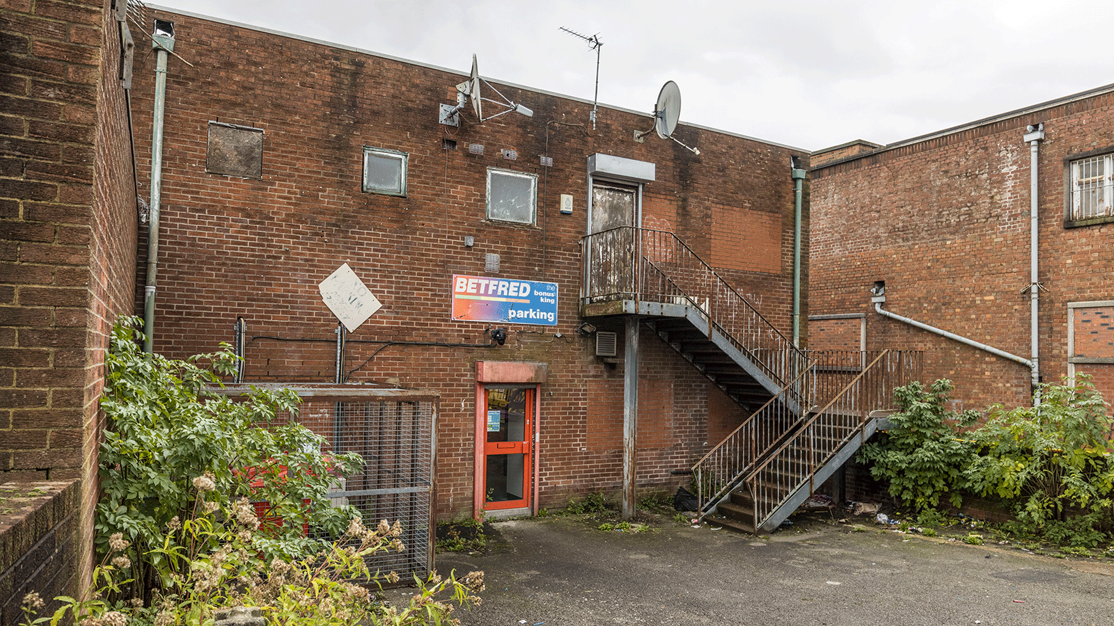 Property Auctions 16/Feb/2023 | 124 Market Street, Farnworth, Bolton ...