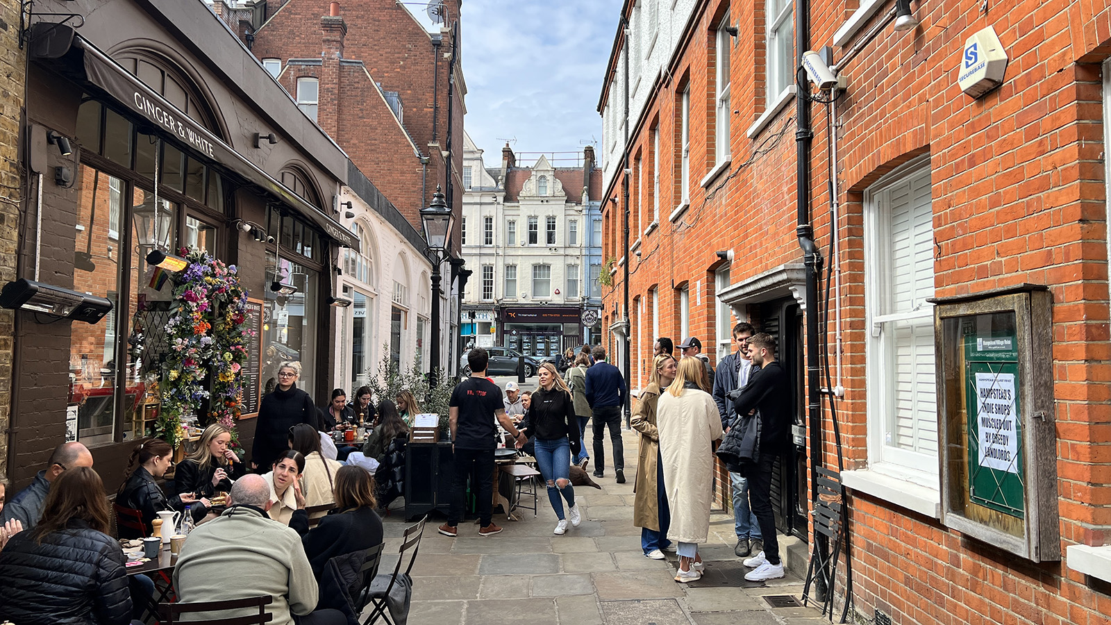 Property Auctions 18/May/2023 | Ginger & White, 1 Village Mount ...