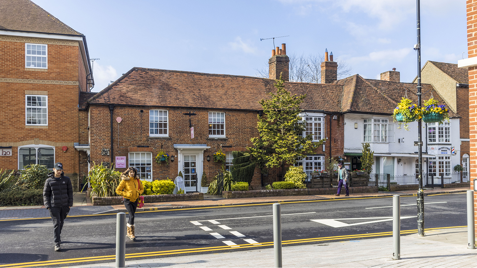 Property Auctions 18/May/2023 | 4 Rose Street, Wokingham, Berkshire ...