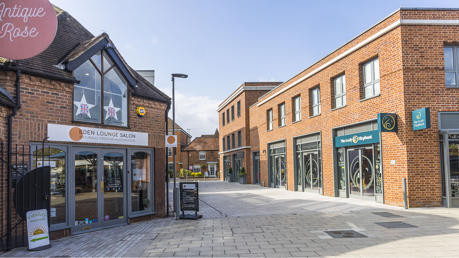 Property Auctions 18/May/2023 | 4 Rose Street, Wokingham, Berkshire ...