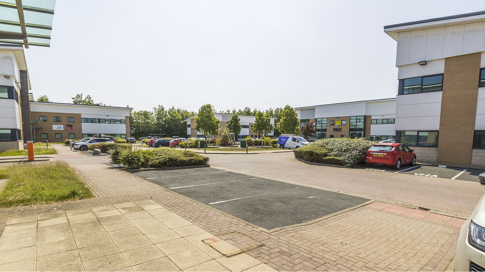 Property Auctions 13/Jul/2023 | Alpha Court,, Monks Cross Drive, York ...