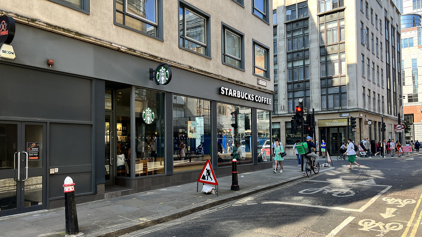 Property Auctions 13/Jul/2023 | Starbucks and Axeperience, 48 to 51 ...