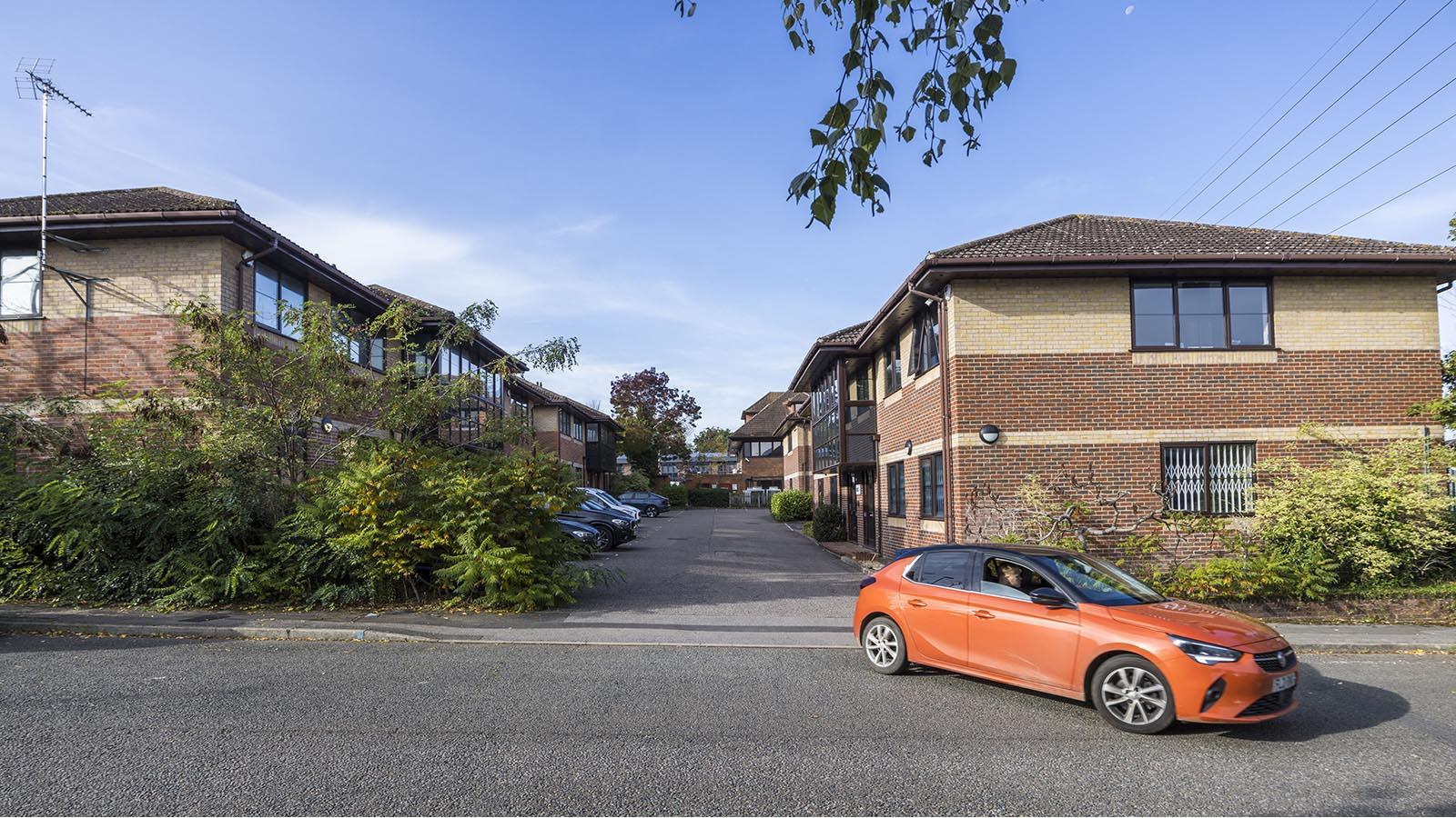 Property Auctions 02/Nov/2023 | Units 1 to 8 Forest Court, Oaklands ...