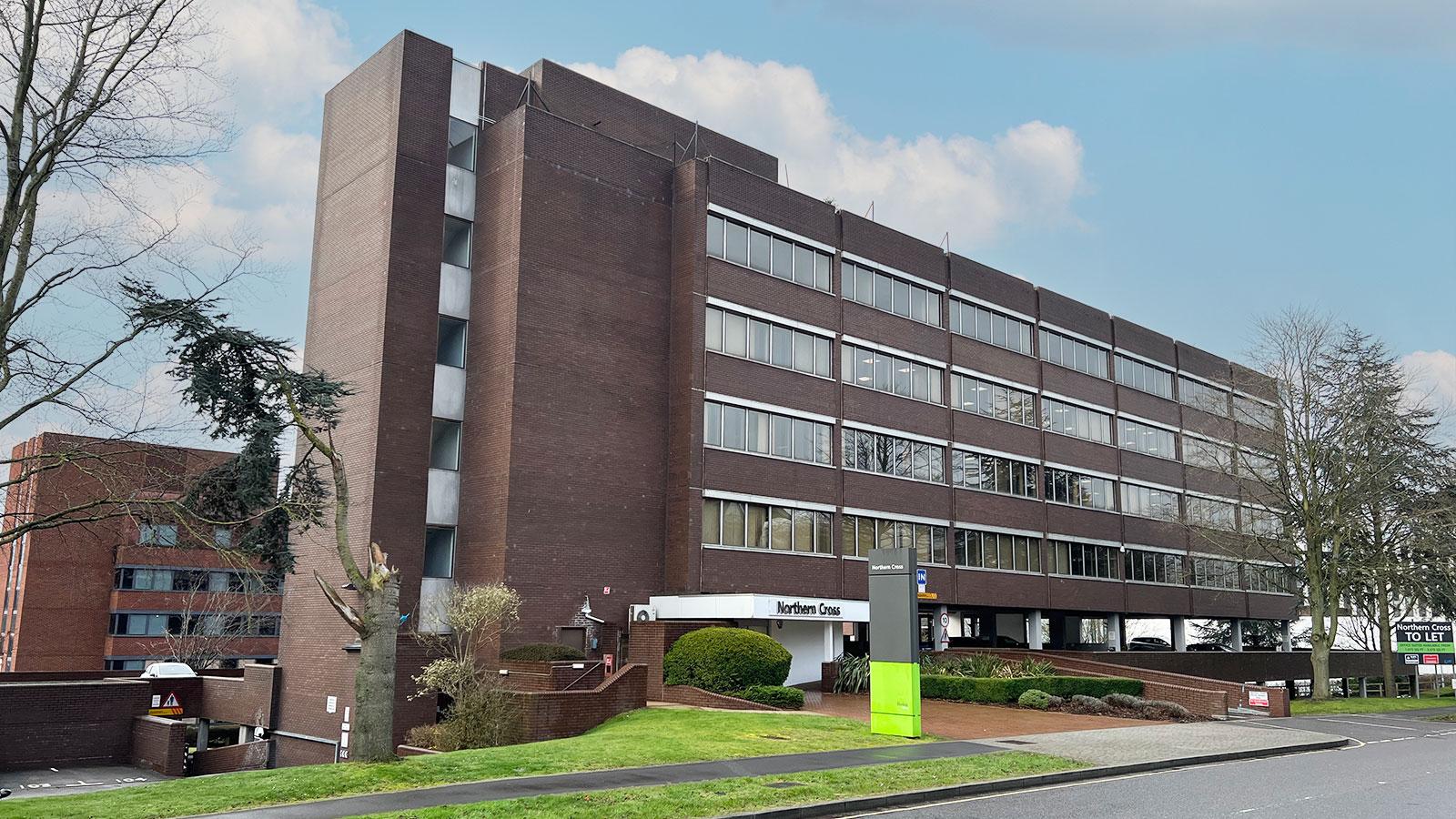 Property Auctions 27/Mar/2024 | Northern Cross, Basing View ...