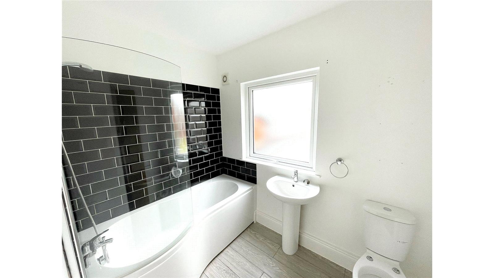 Property Auctions 09/Jul/2024 | 16 Chester Street, Saltney, Chester ...