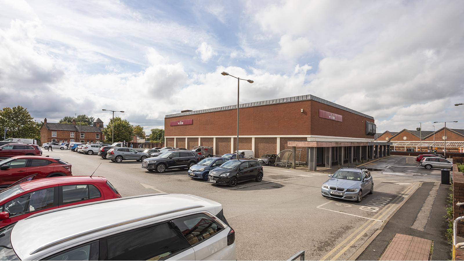 Property Auctions 25/Sep/2024 | Former Wilko, Chell Road and Broad ...