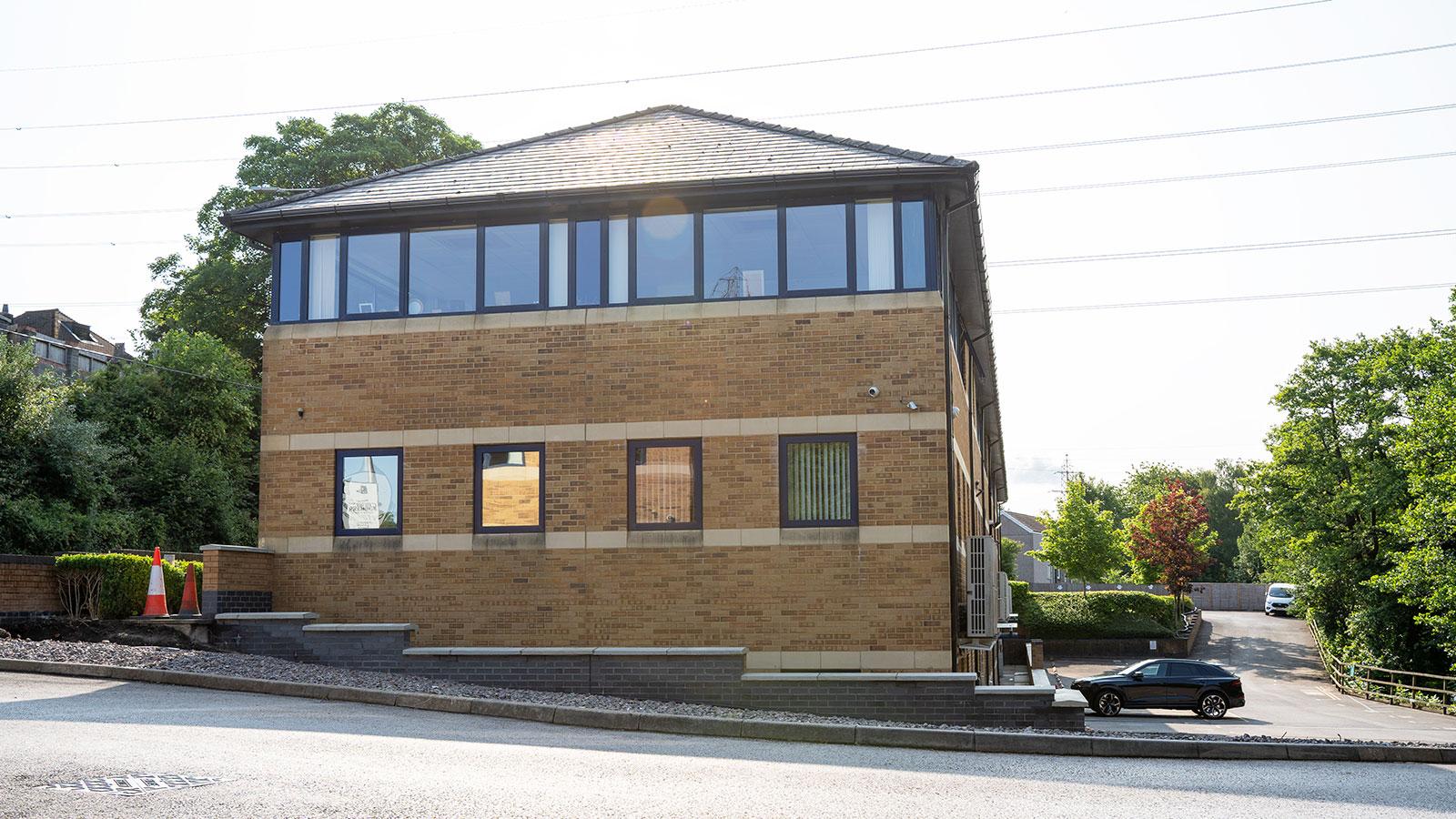 Property Auctions 18/Sep/2025 | 3 Melin Corrwg Business Park, Treforest ...