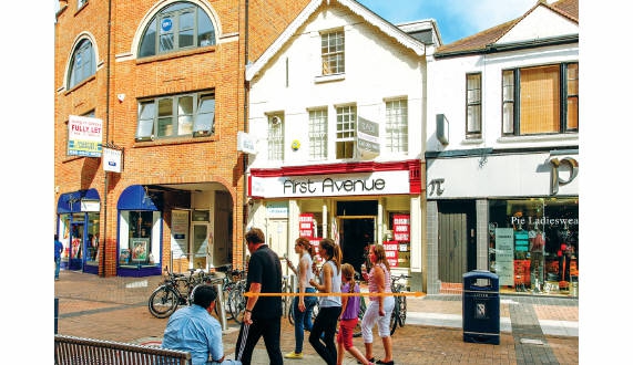 Property Auctions 05/Dec/2013 | 12 Fife Road, Kingston Upon Thames ...