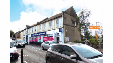 Property Auctions 22/Oct/2015 | The Factory Shop,St Teilo Street ...