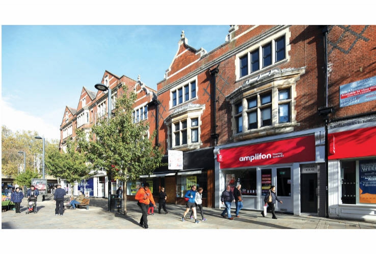 Property Auctions 05/Dec/2018 | 19 - 21 The Parade, Watford, Greater ...