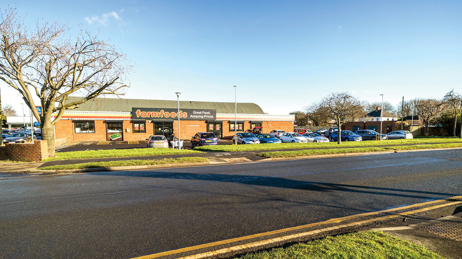 Property Auctions 17/Feb/2022 | Farmfoods Supermarket, 2 Washdyke Lane ...