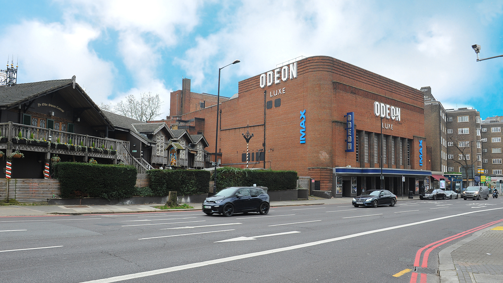 Property Auctions 17/Feb/2022 | Odeon Luxe Cinema, 96 Finchley Road ...